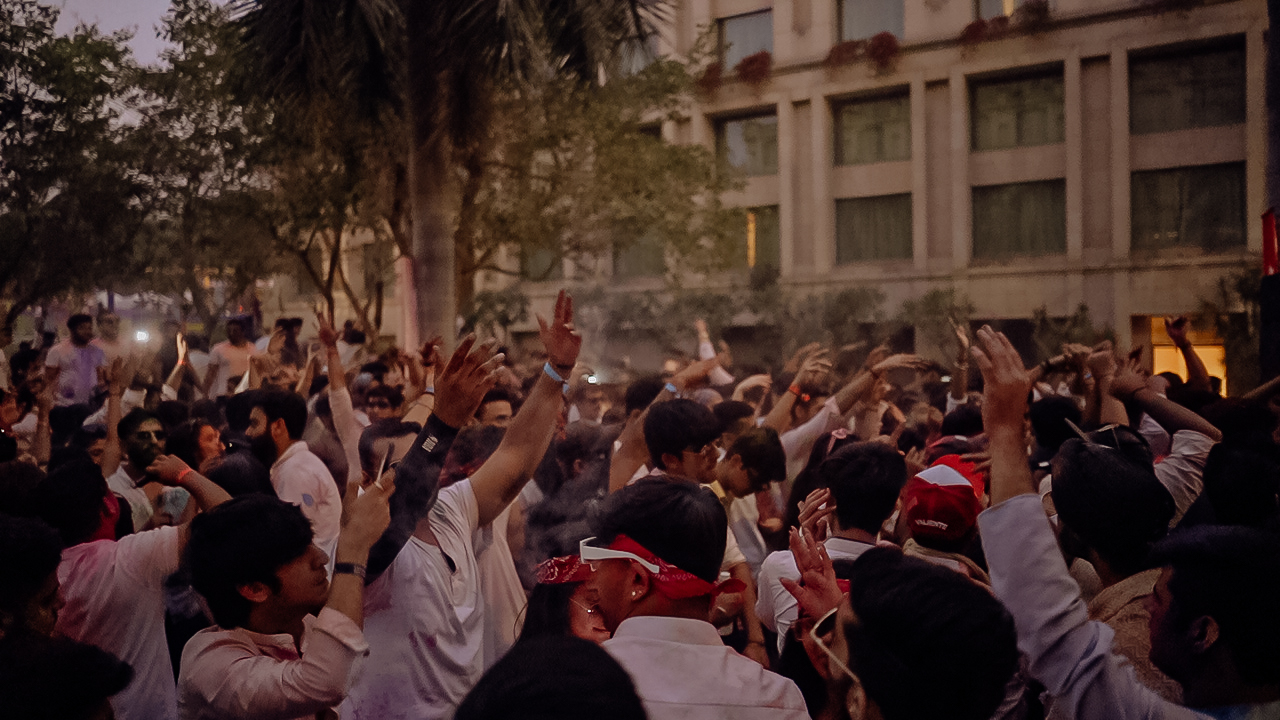 Carnival of Colours - Biggest Holi celebration of Delhi - Creative ...