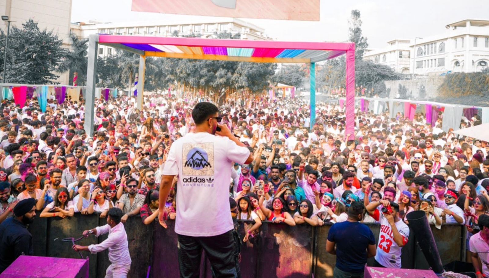 Carnival of Colours - Biggest Holi celebration of Delhi - Creative ...